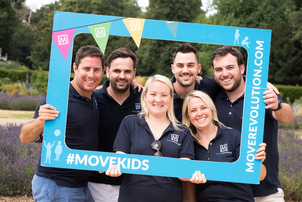 Meet_team - Move Revolution