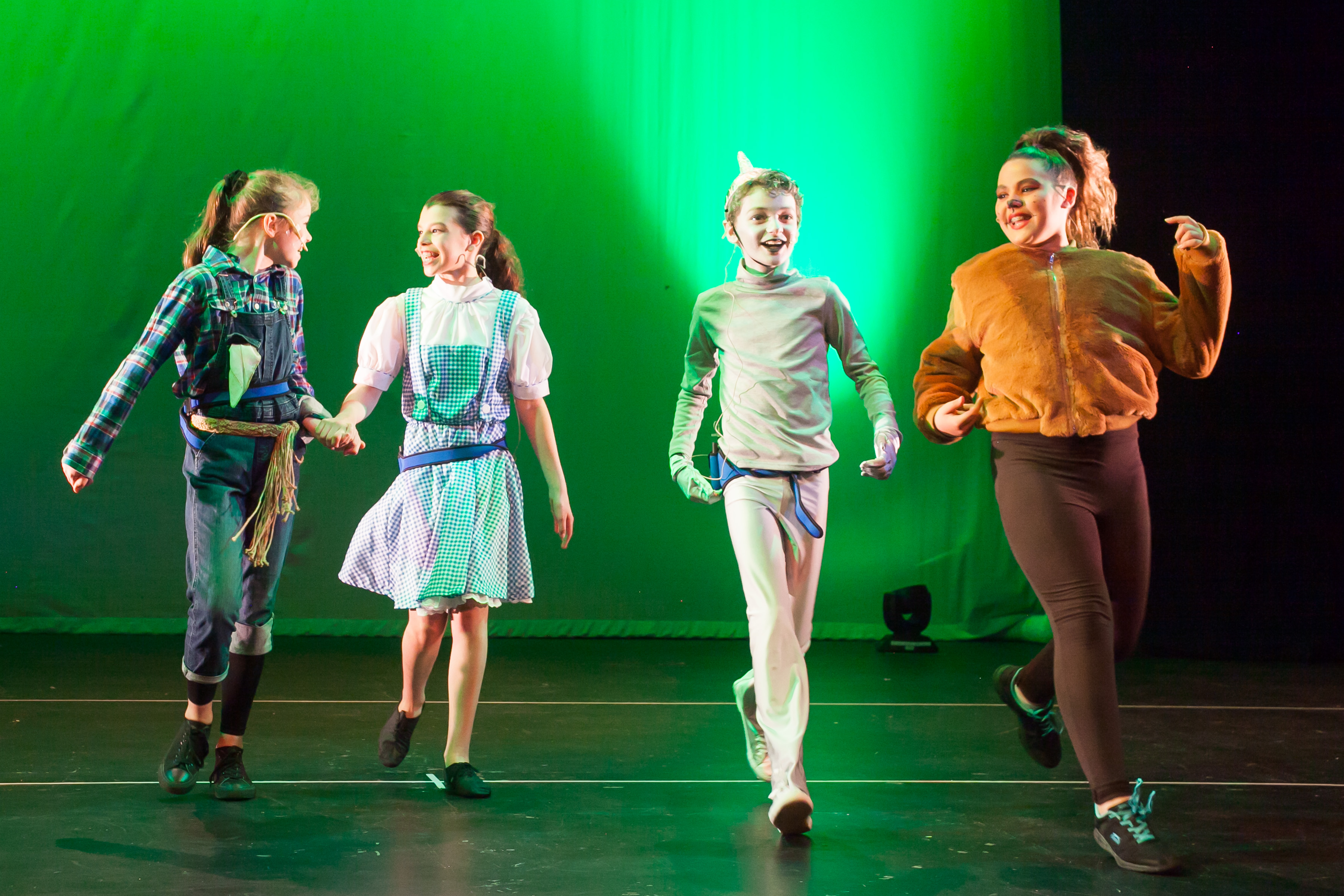 'Award Winning' Dancing at our Birthday Party! - Move Revolution