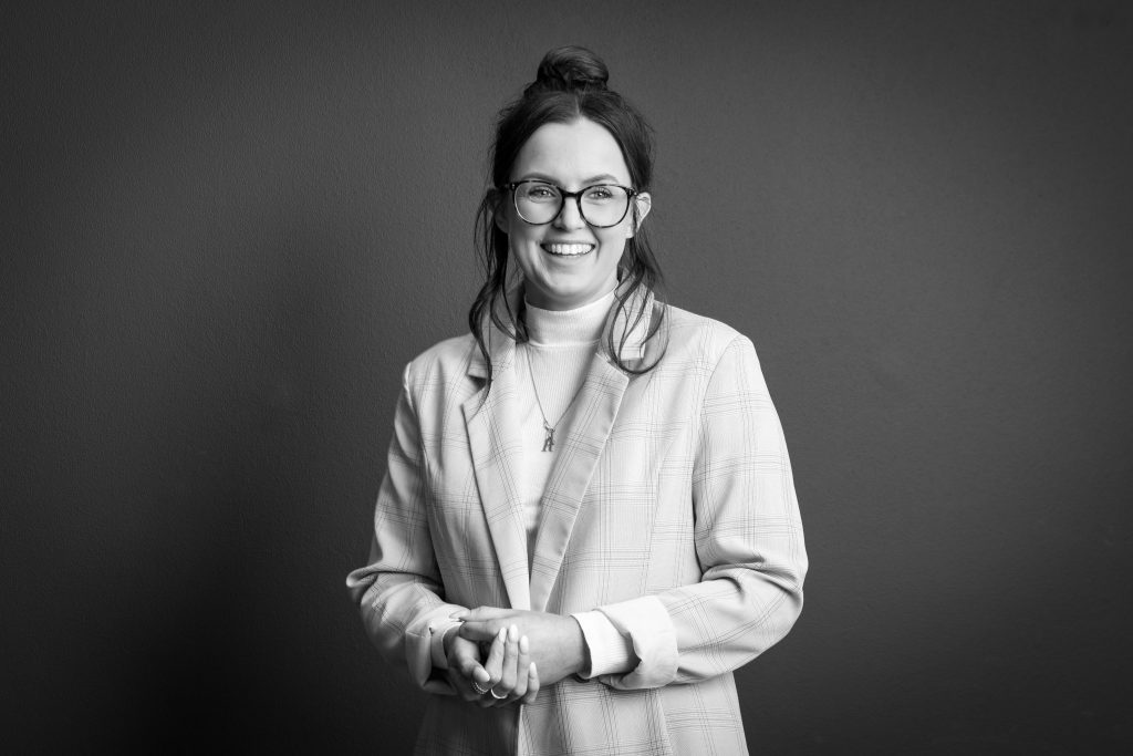 Lydia White-4 - Move Revolution